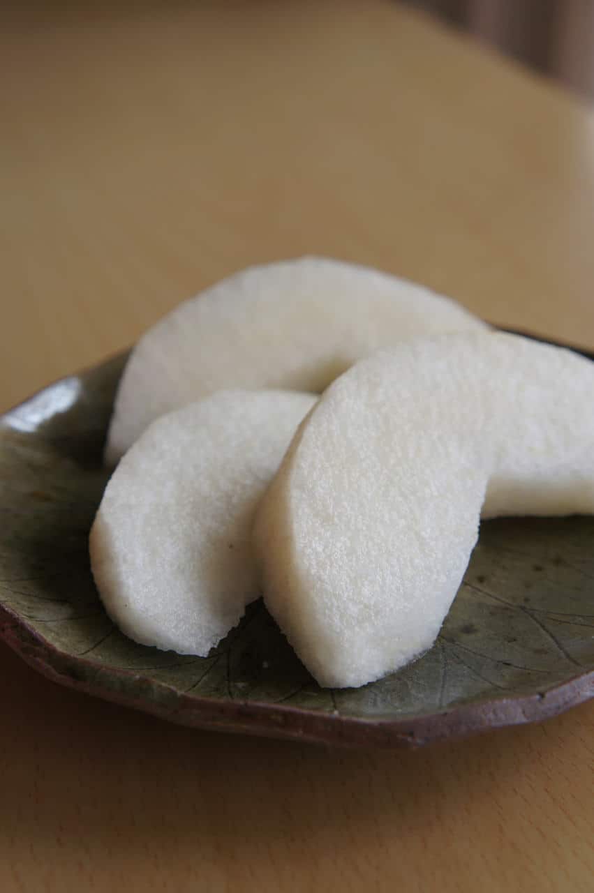 Kumamoto Delights: Tasty Fruit and Relaxing Onsen - VOYAPON