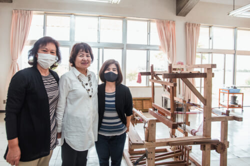 Japanese Textiles: Make and Buy Okinawa's Traditional Hanaui